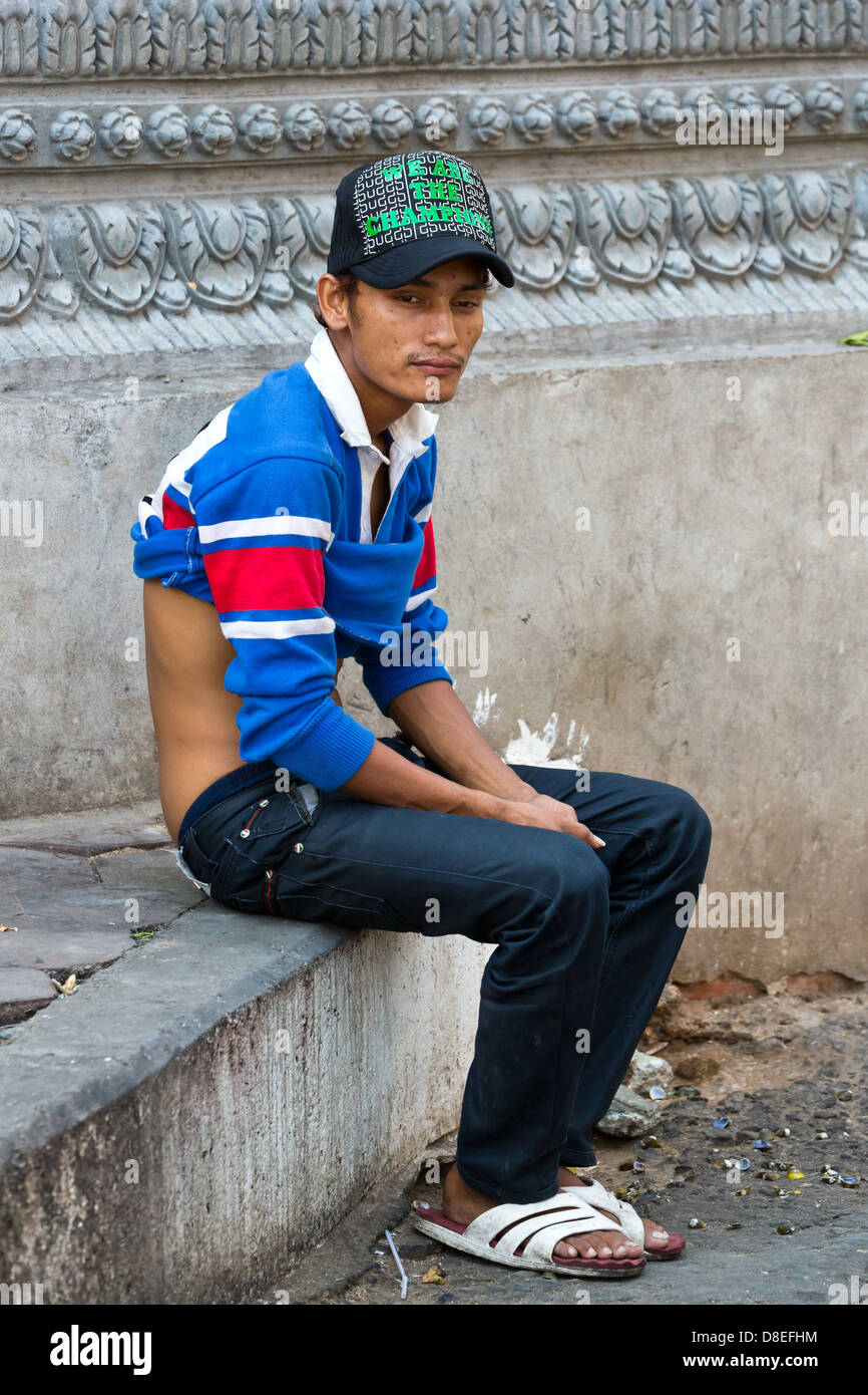 Cambodian man hi-res stock photography and images - Alamy