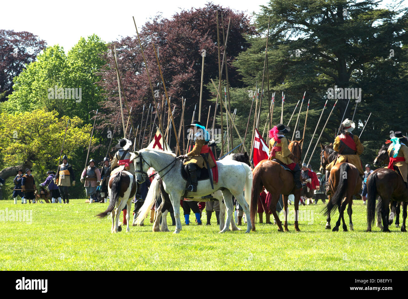 Roundhead Soldiers English Civil War High Resolution Stock Photography ...