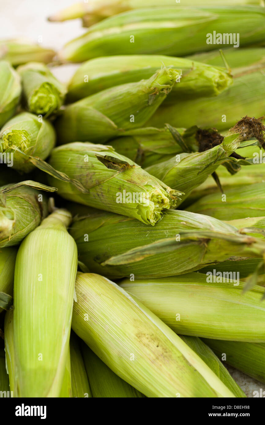 Fresh produce on sale at the local farmers market Stock Photo - Alamy