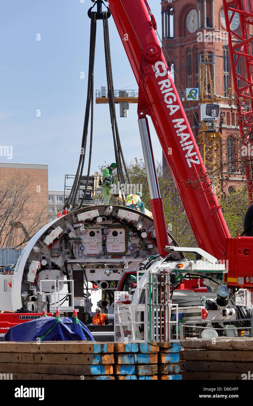 Tvm hi-res stock photography and images - Alamy