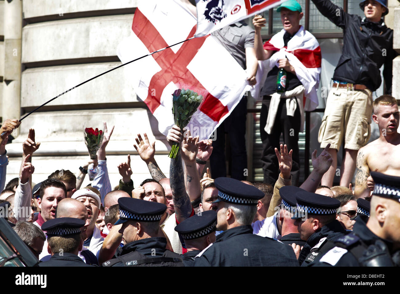 English defence league al muhajiroun hi-res stock photography and ...
