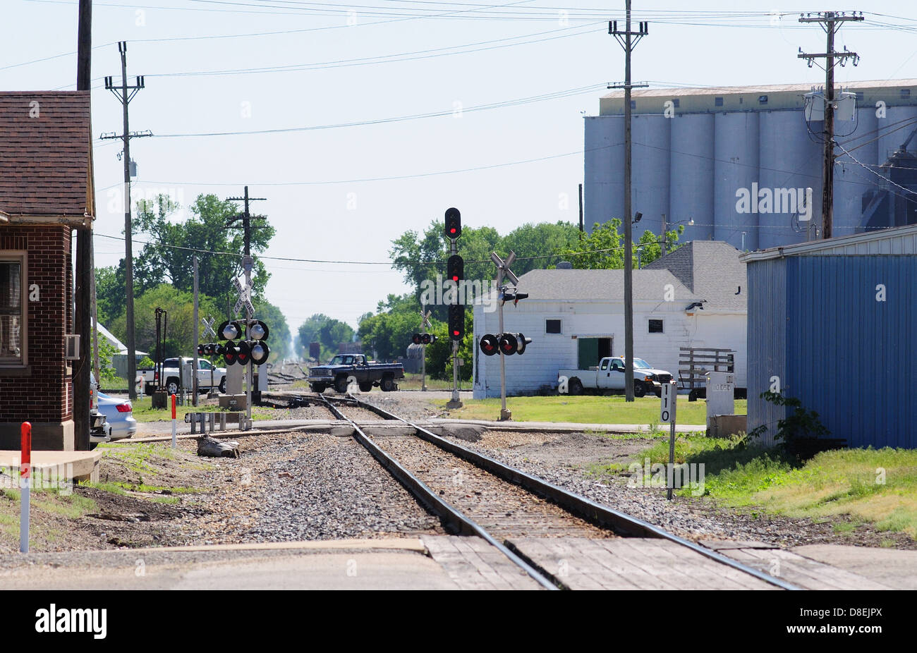 Small town railroad crossings Stock Photo - Alamy