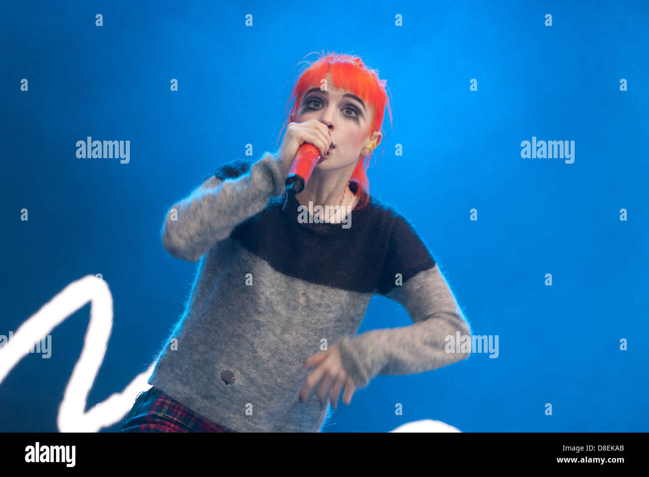 Paramore lead vocalist Hayley Williams Stock Photo - Alamy