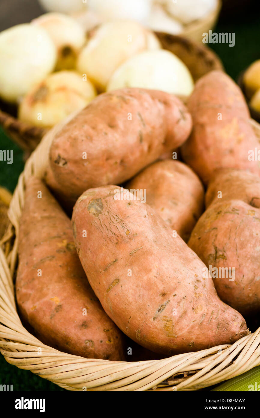 Fresh produce on sale at the local farmers market Stock Photo - Alamy