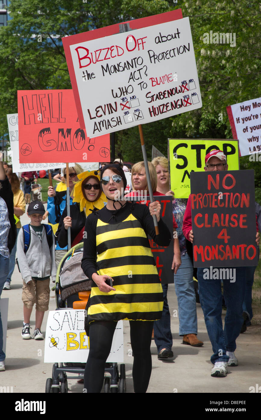 "March Against Monsanto" protests genetically modified foods Stock ...