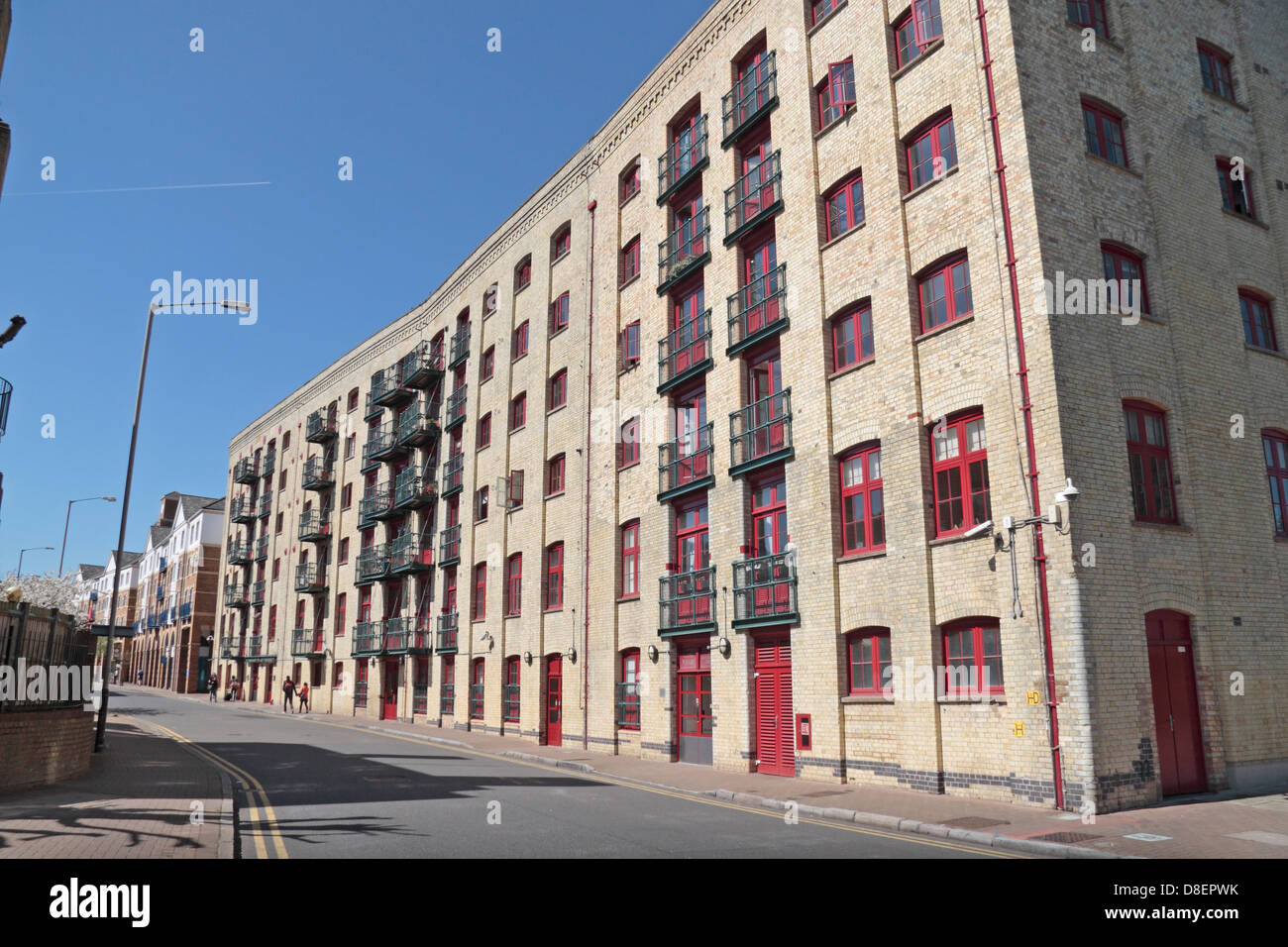 Flats london hi-res stock photography and images - Alamy