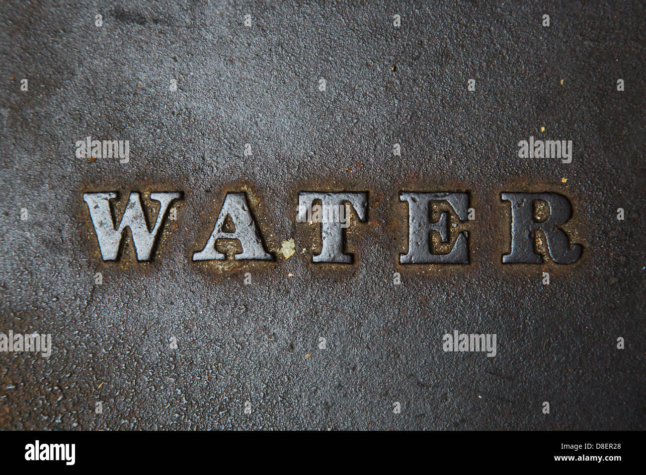 Word "water' on a metal background Stock Photo - Alamy