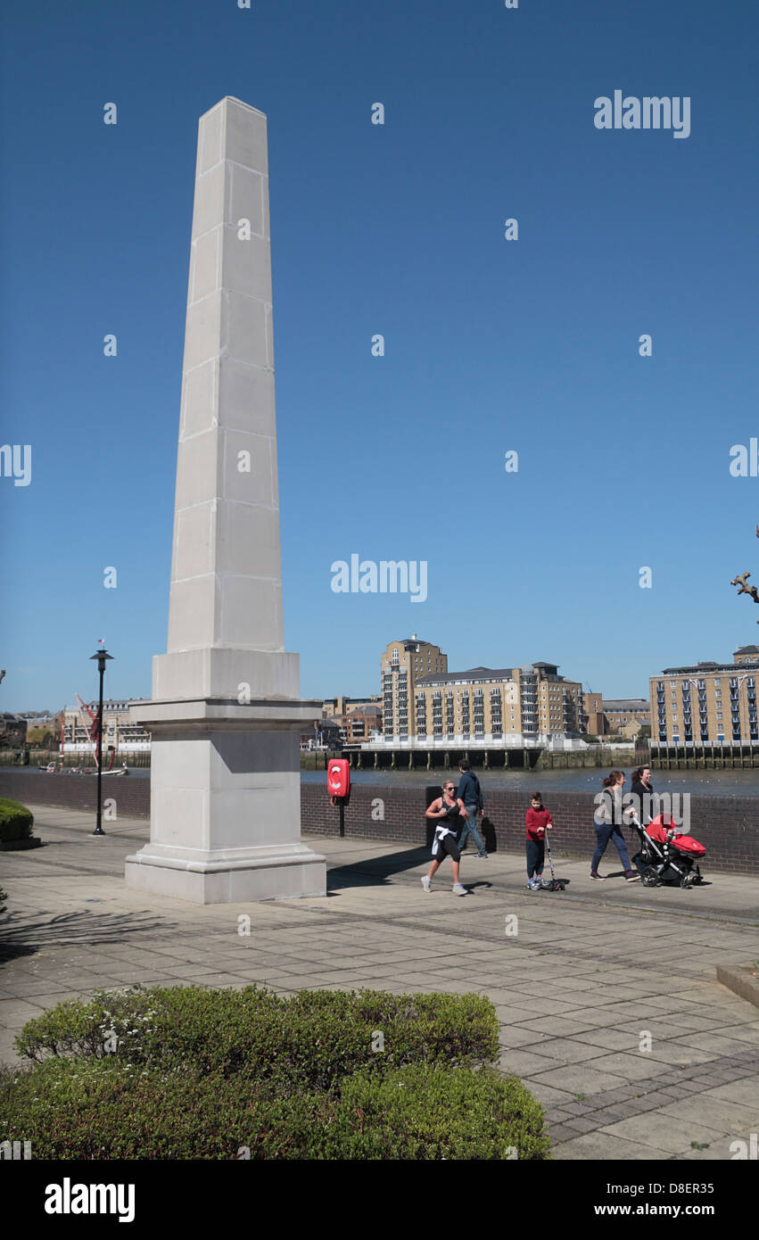 Family pass a mysterious obelisk on the Thames Path, Pageant Stairs ...