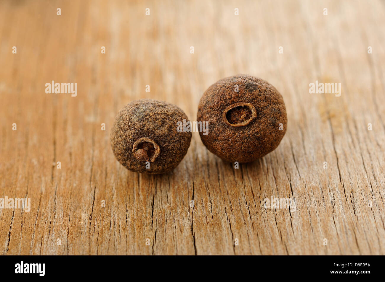 Allspice pepper (Jamaica pepper Stock Photo - Alamy