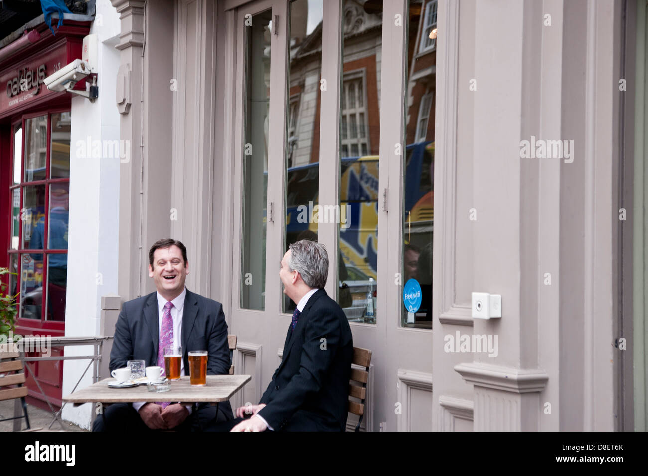 Uk lagers hi-res stock photography and images - Alamy