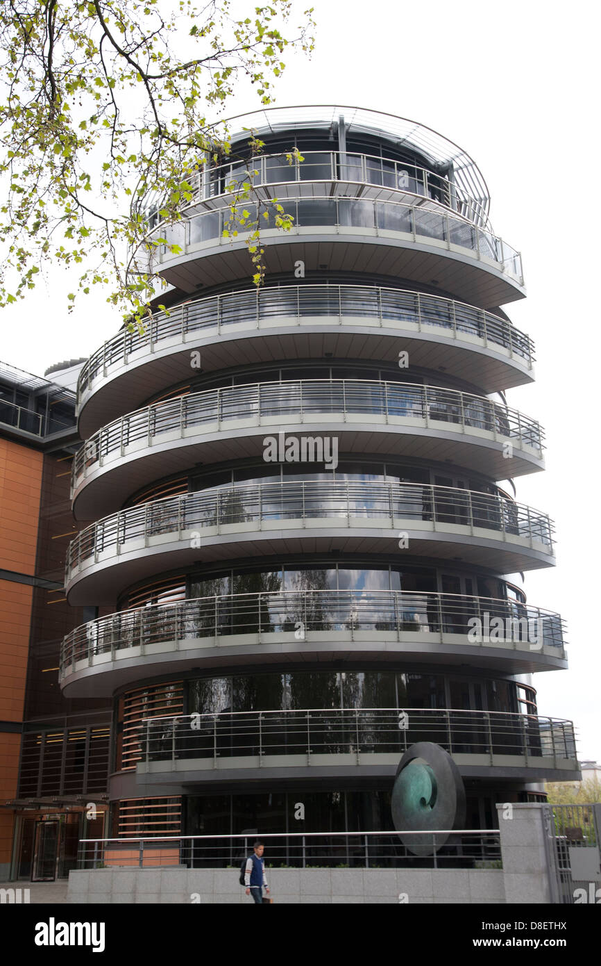 Modern building in London, UK, GB Stock Photo - Alamy