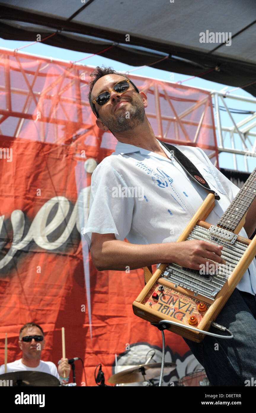 Nathan james hi-res stock photography and images - Alamy