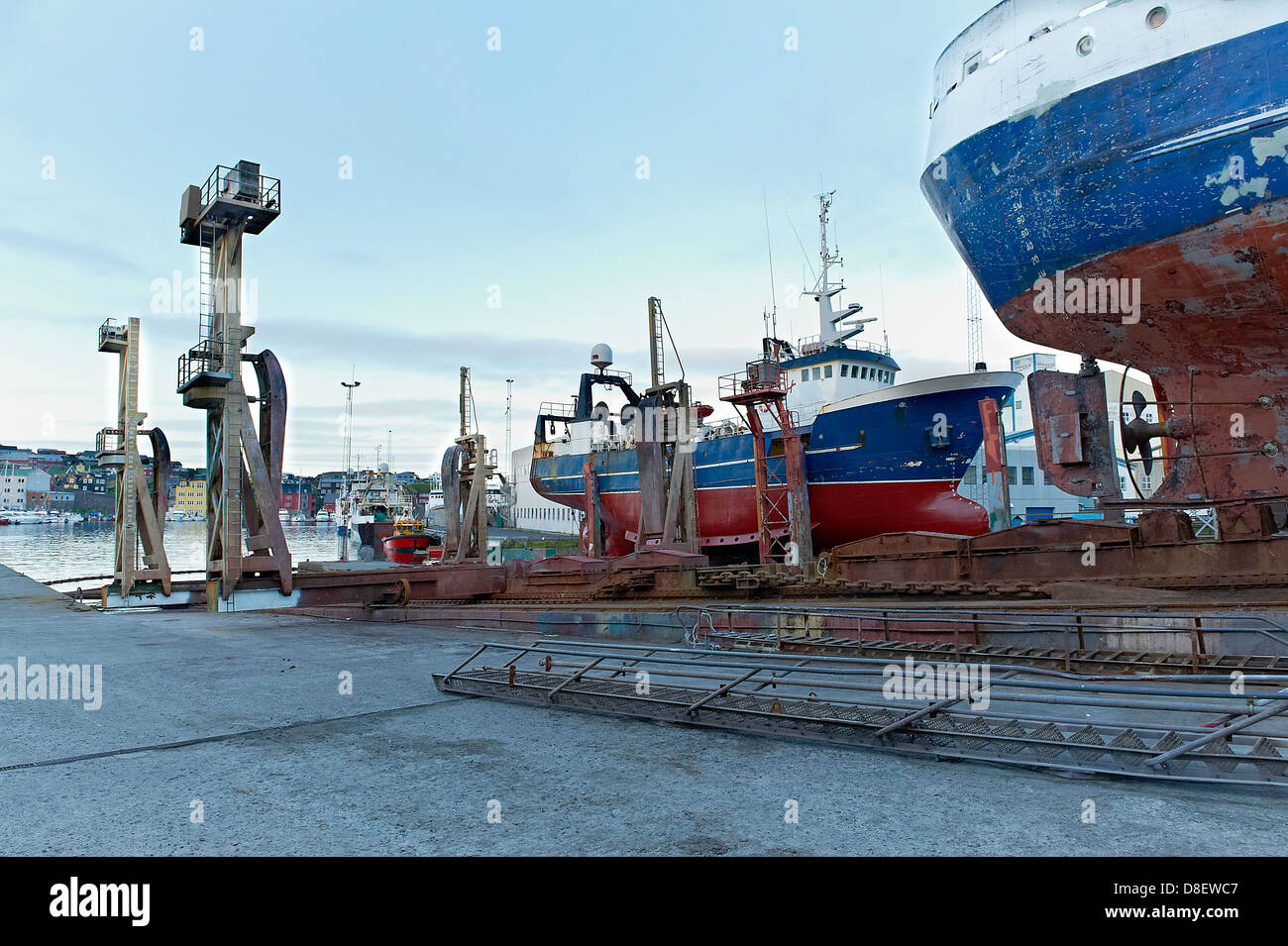Shipyards boat repair on hi-res stock photography and images - Alamy