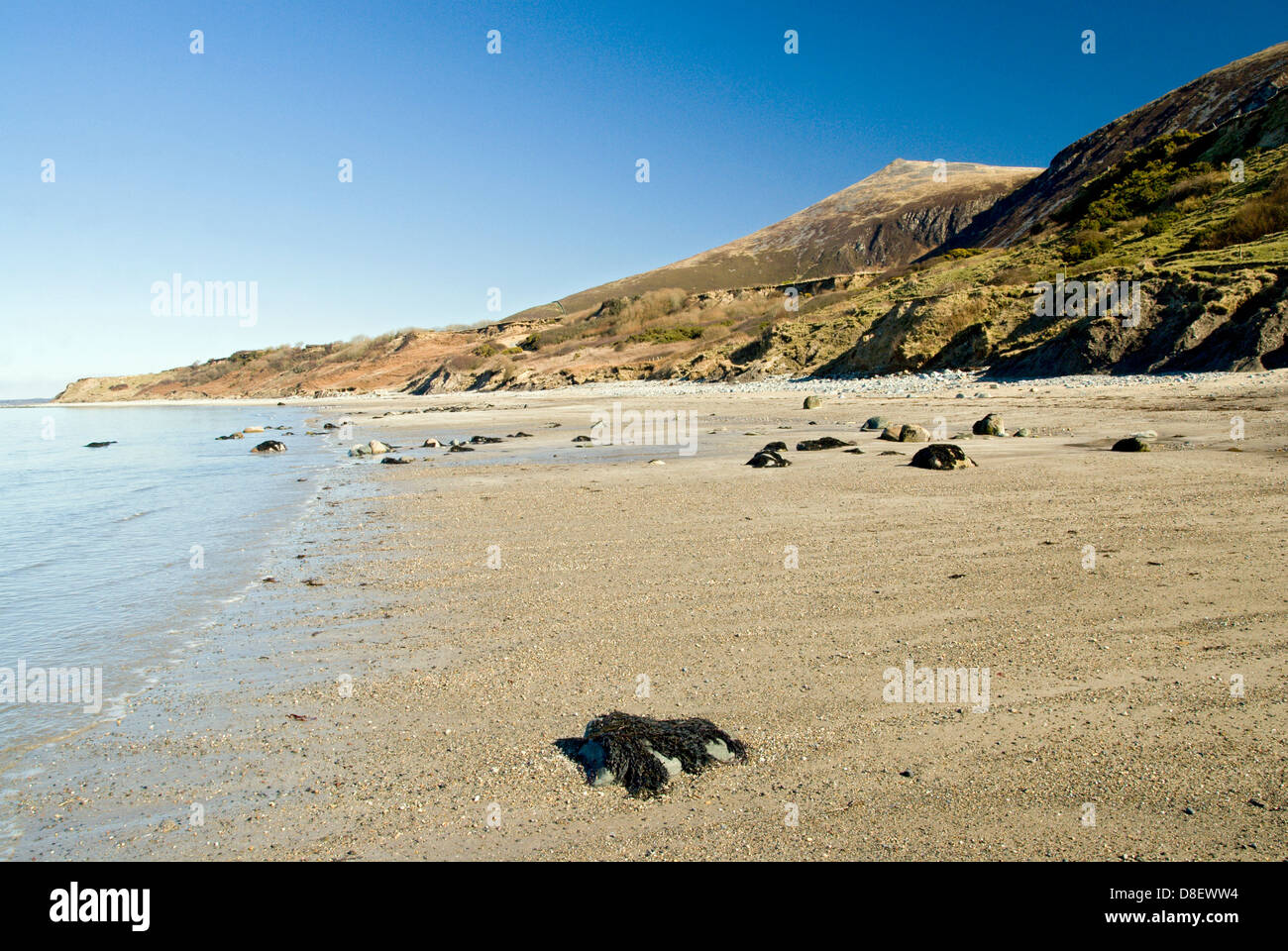 Gyrn Goch and Gyrn Ddu mountains from tanygraig beach Trefor, Lleyn ...