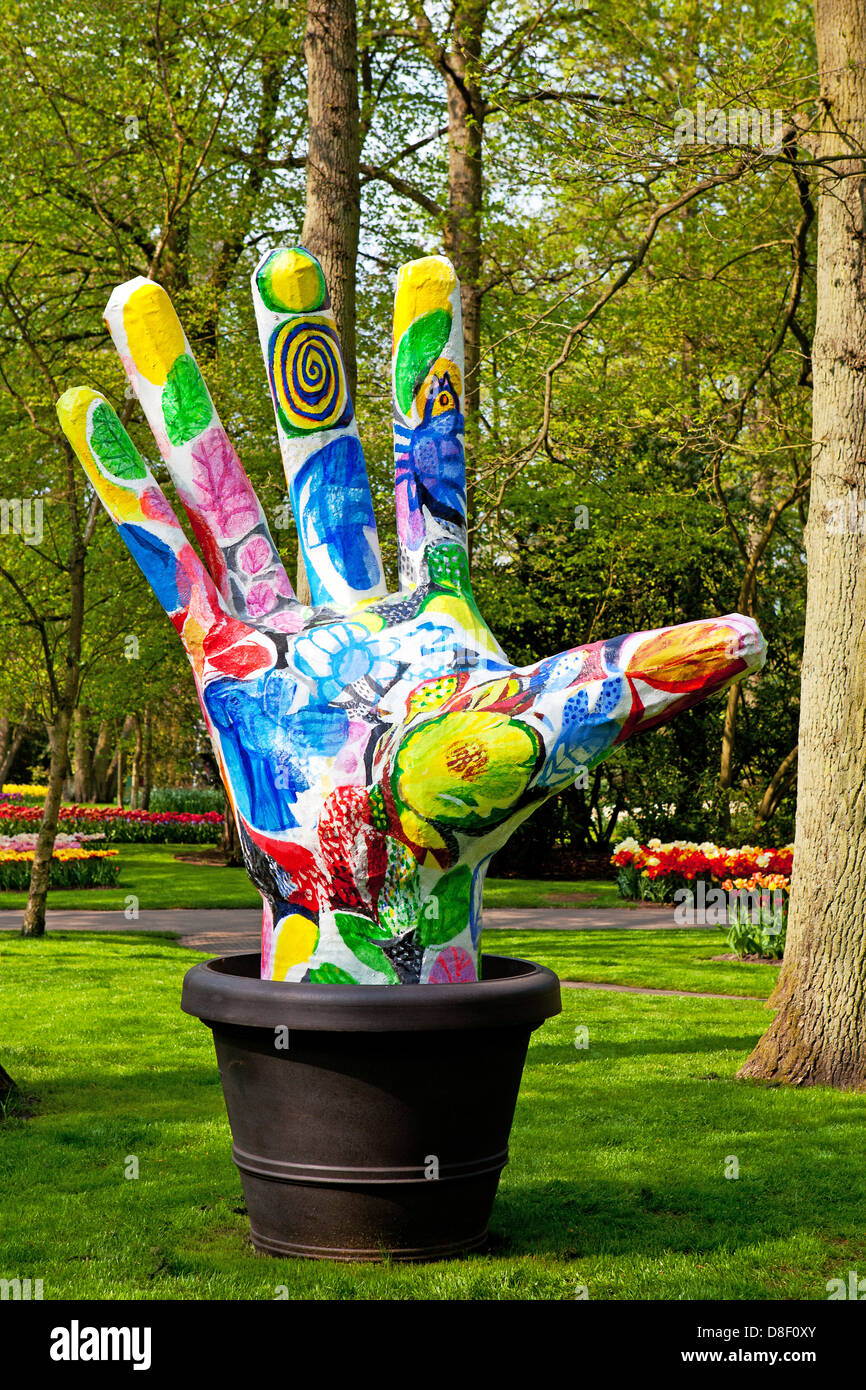 Hand art hi-res stock photography and images - Alamy