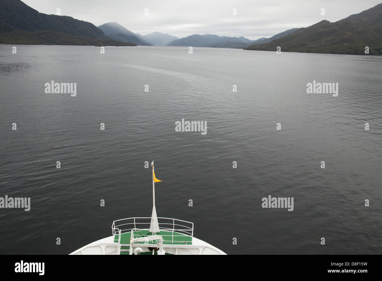 Bow sail ship hi-res stock photography and images - Alamy