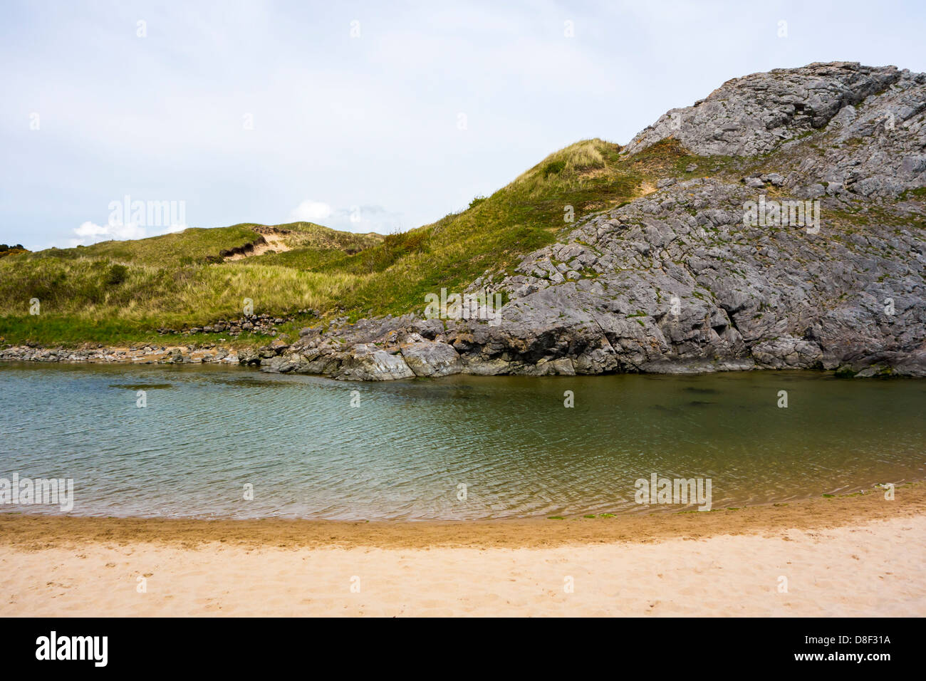 Pembrokeshire coast beach waves hi-res stock photography and images - Alamy