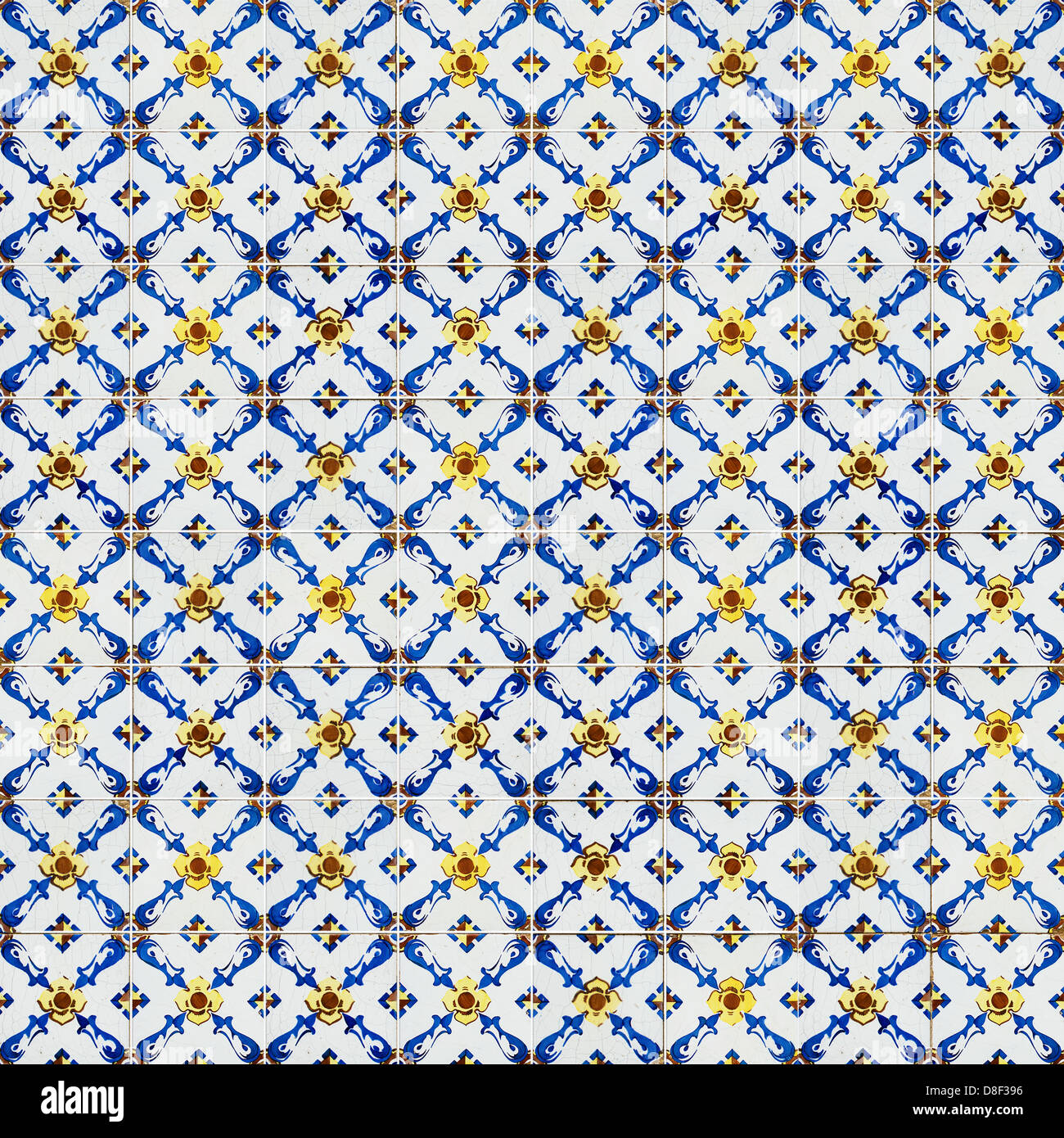 Seamless tile pattern of ancient ceramic tiles Stock Photo - Alamy