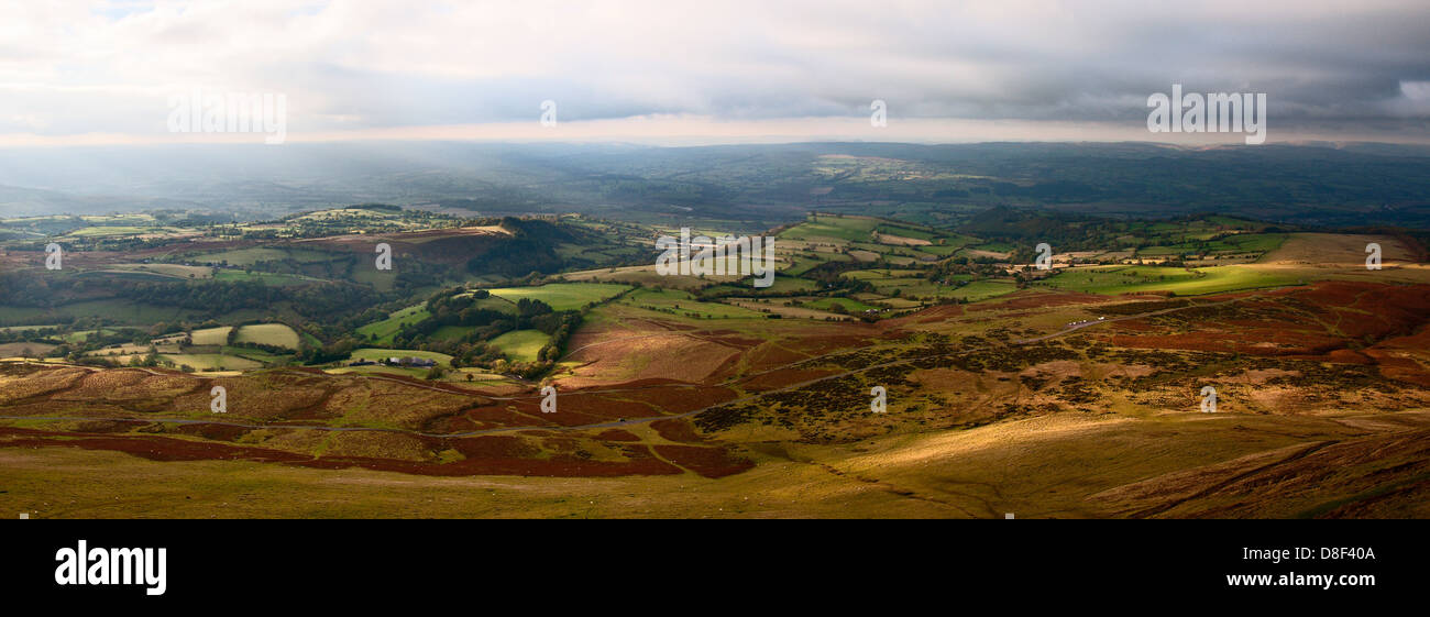 Welsh landscape hi-res stock photography and images - Alamy