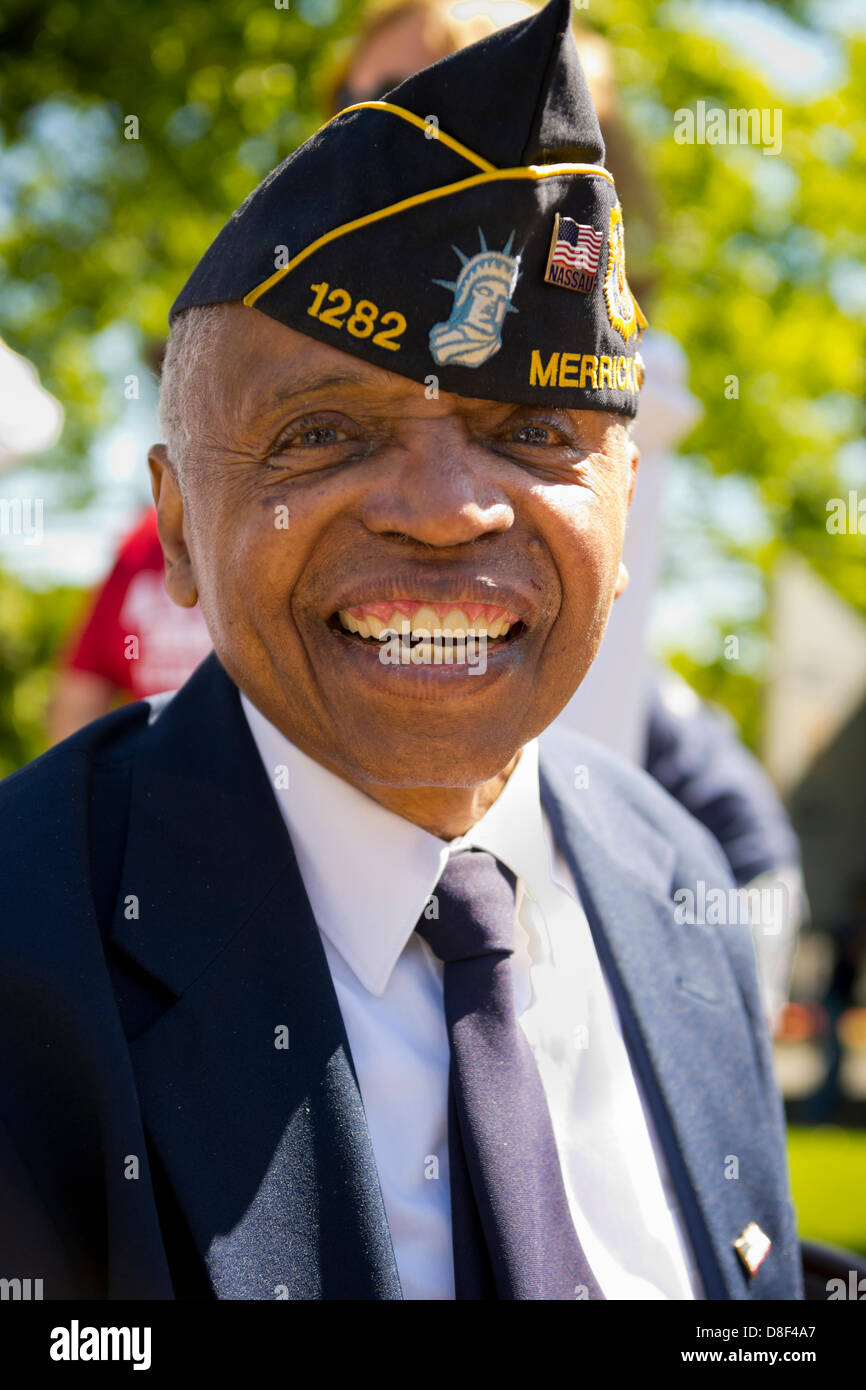 American legion member veteran hi-res stock photography and images - Alamy