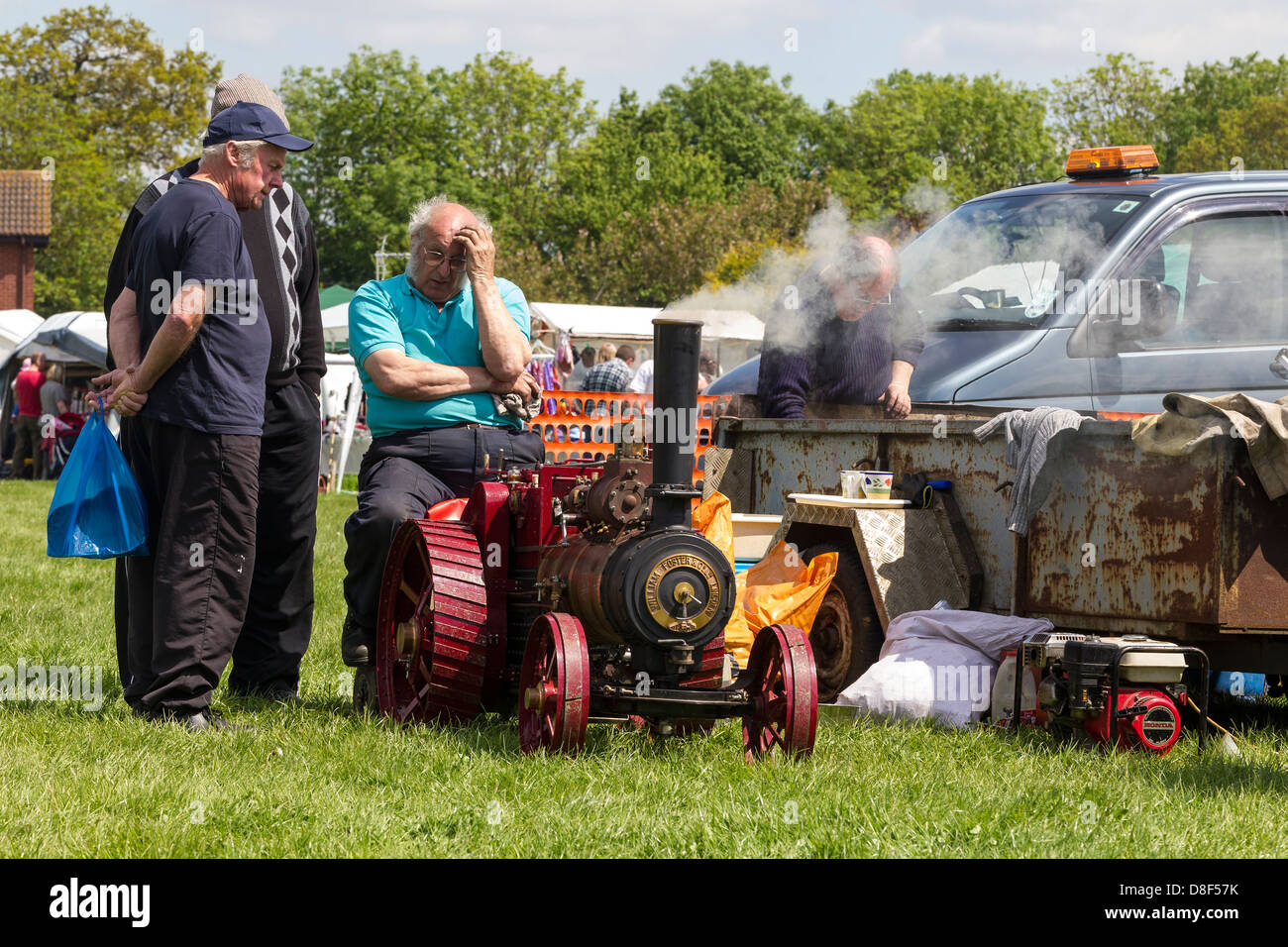 Rally group hi-res stock photography and images - Alamy