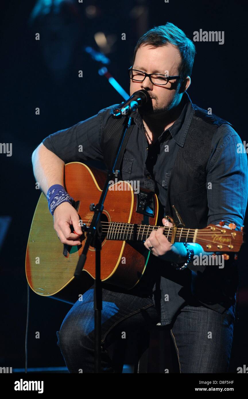 Markham, Ontario, Canada. May 27, 2013. Deric Ruttan performs at the ...
