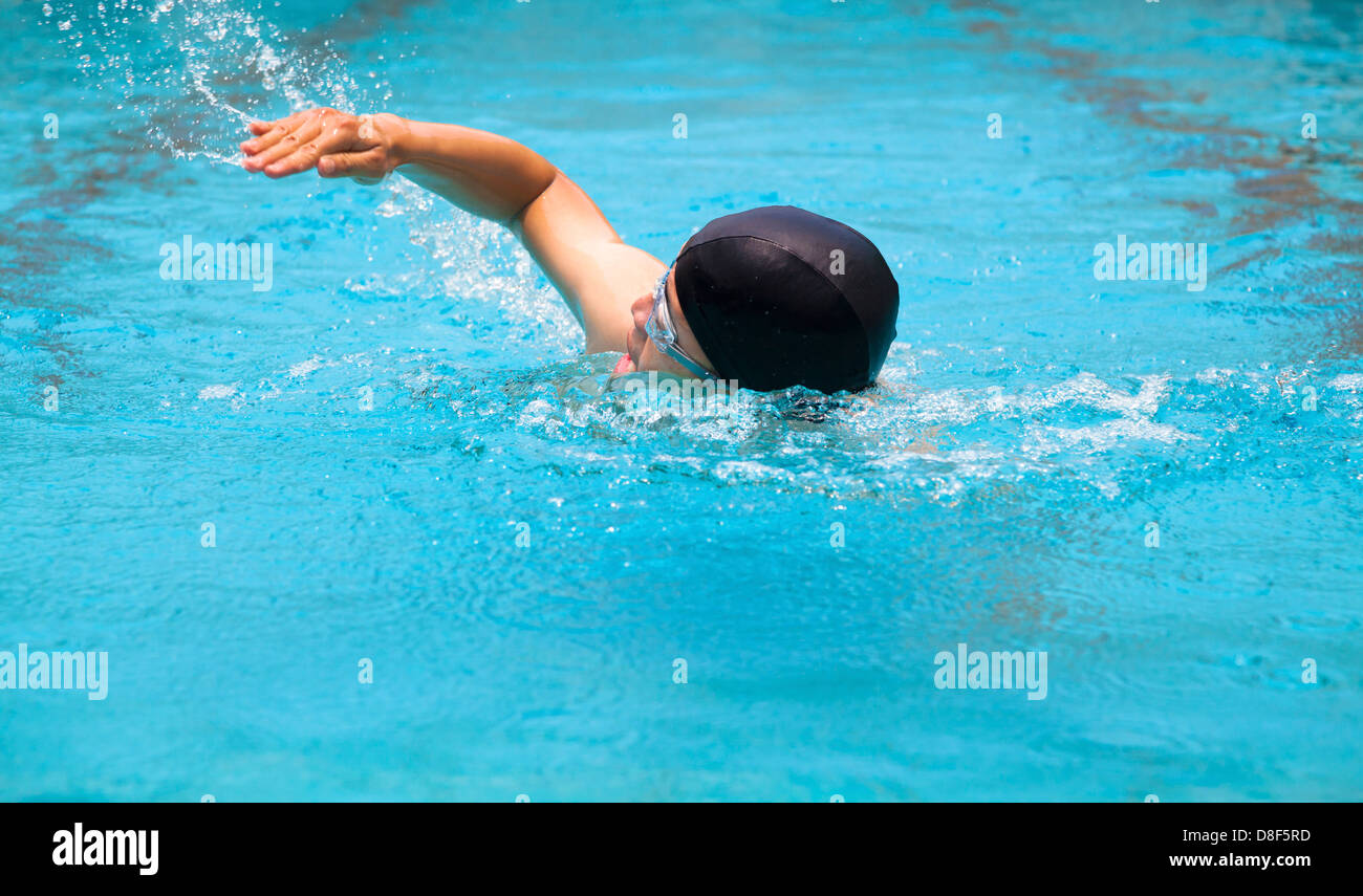 man swimmer swimming in the pool Stock Photo - Alamy