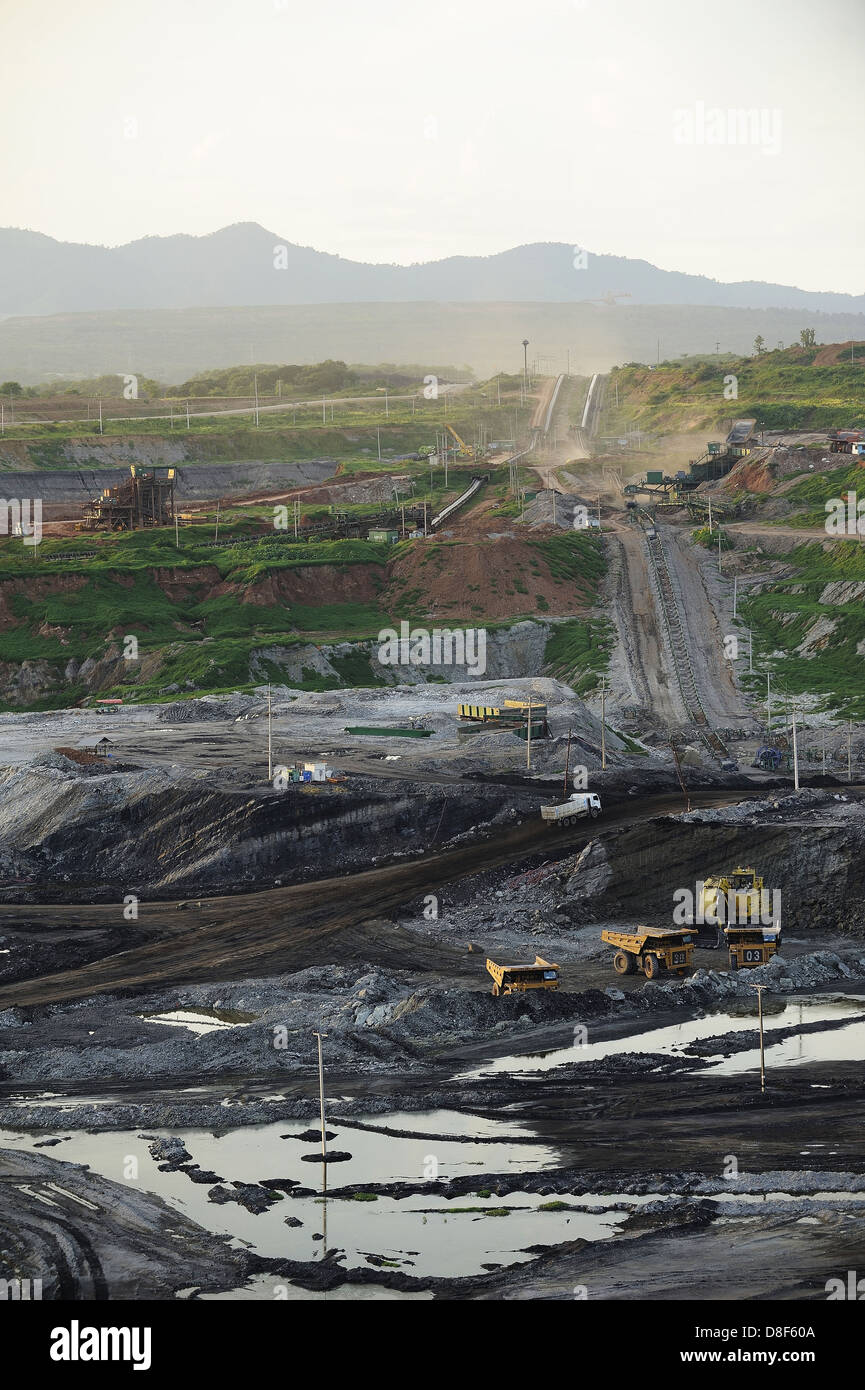 coal mine - industry lignite - lignite - the miner Stock Photo - Alamy