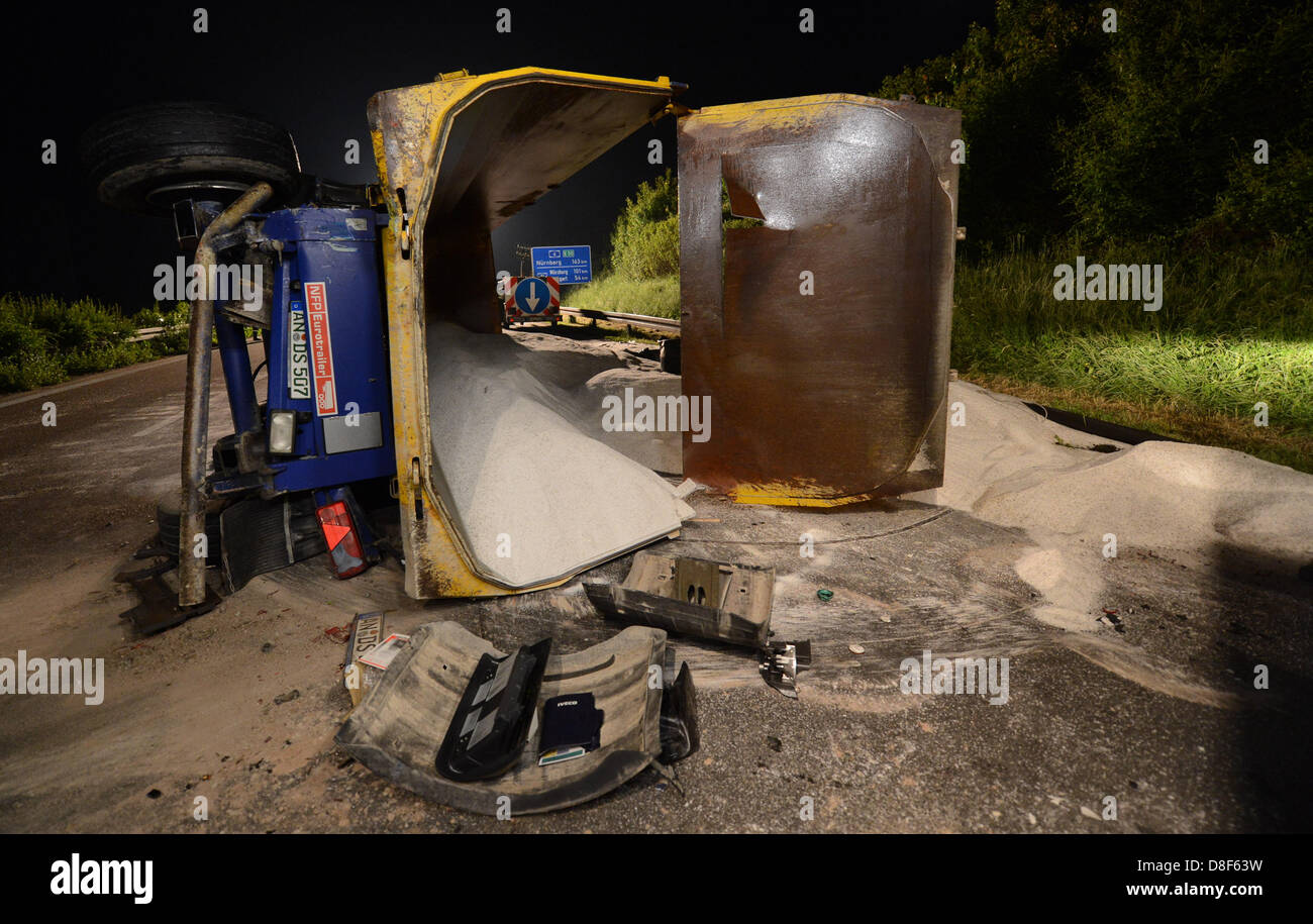 View of the scene of an accident on the Autobahn near Neckarsulm ...
