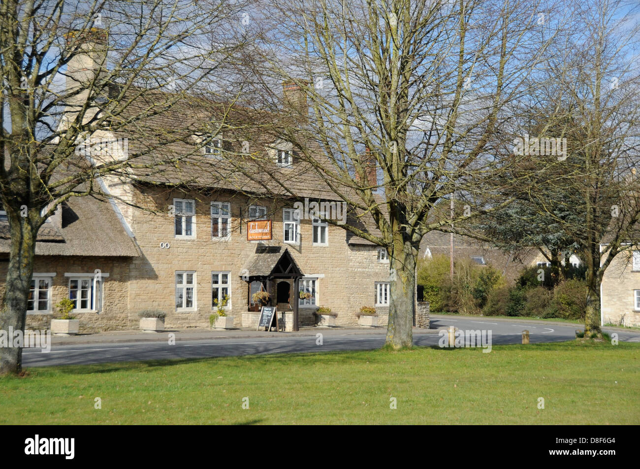 Kirtlington, a Cotswold village, UK Stock Photo - Alamy
