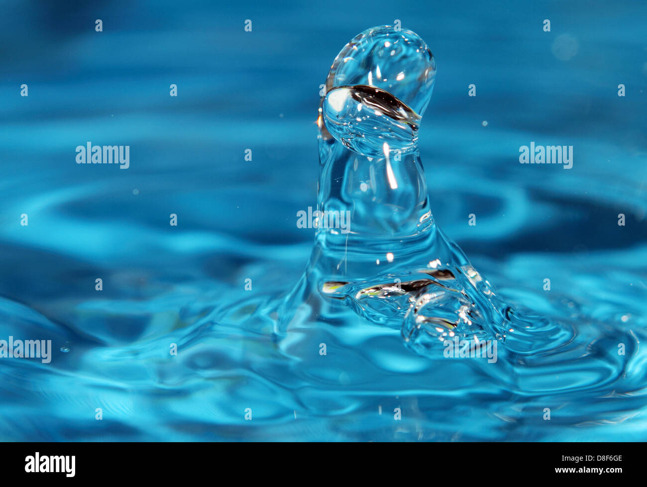 Berlin, Germany, captures water drops on the water surface to Stock ...