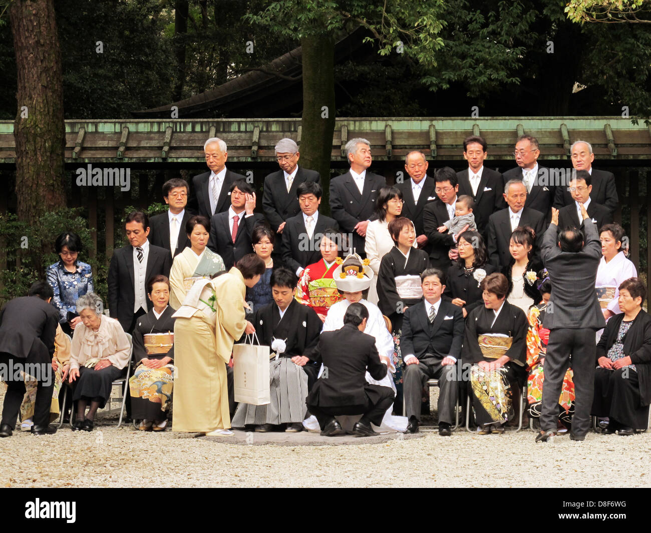 Wedding ceremony in Meiji Jingu Shrine Harajuku Tokyo, Japan Stock ...