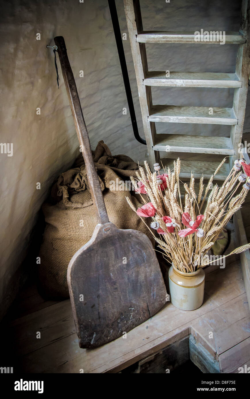 Windmill interior hi-res stock photography and images - Alamy
