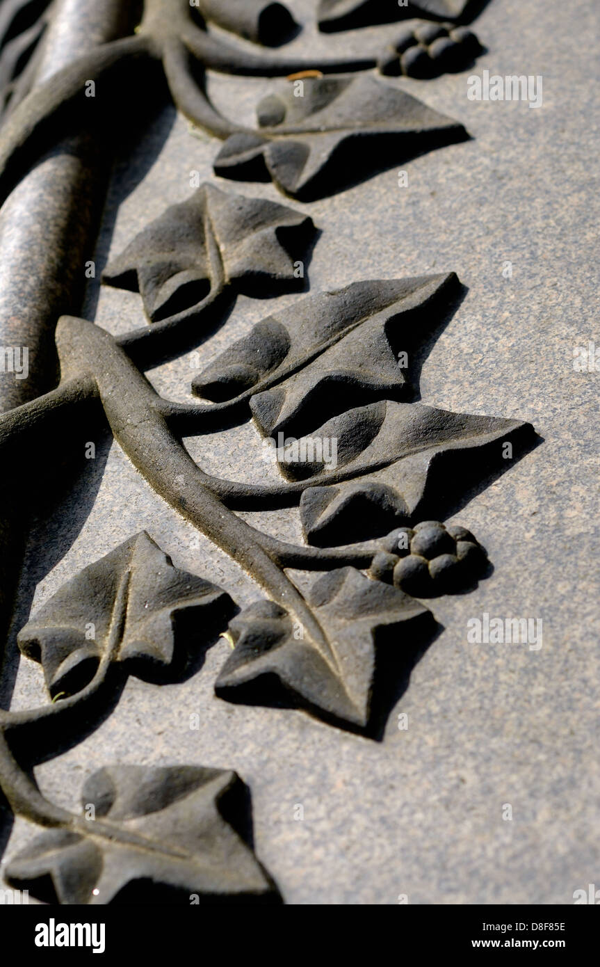 Carving on grave hi-res stock photography and images - Alamy