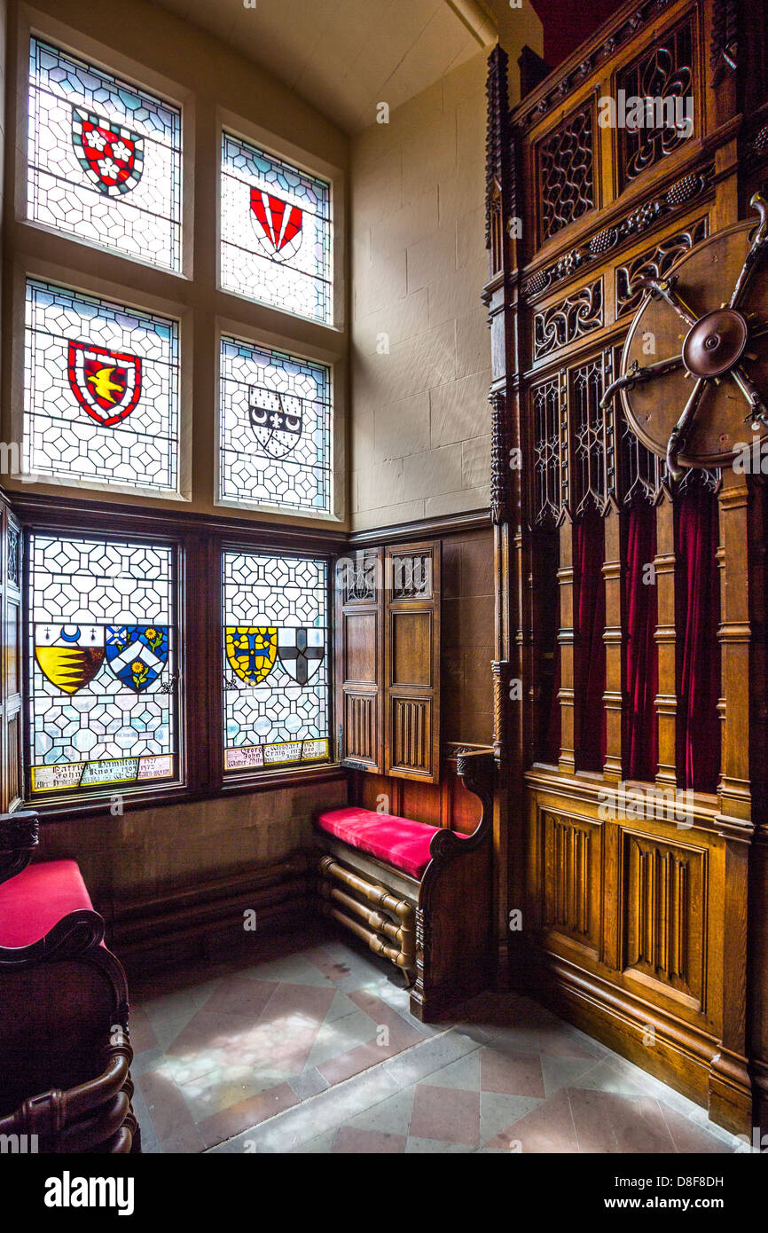 Edinburgh castle stained glass window hi-res stock photography and ...