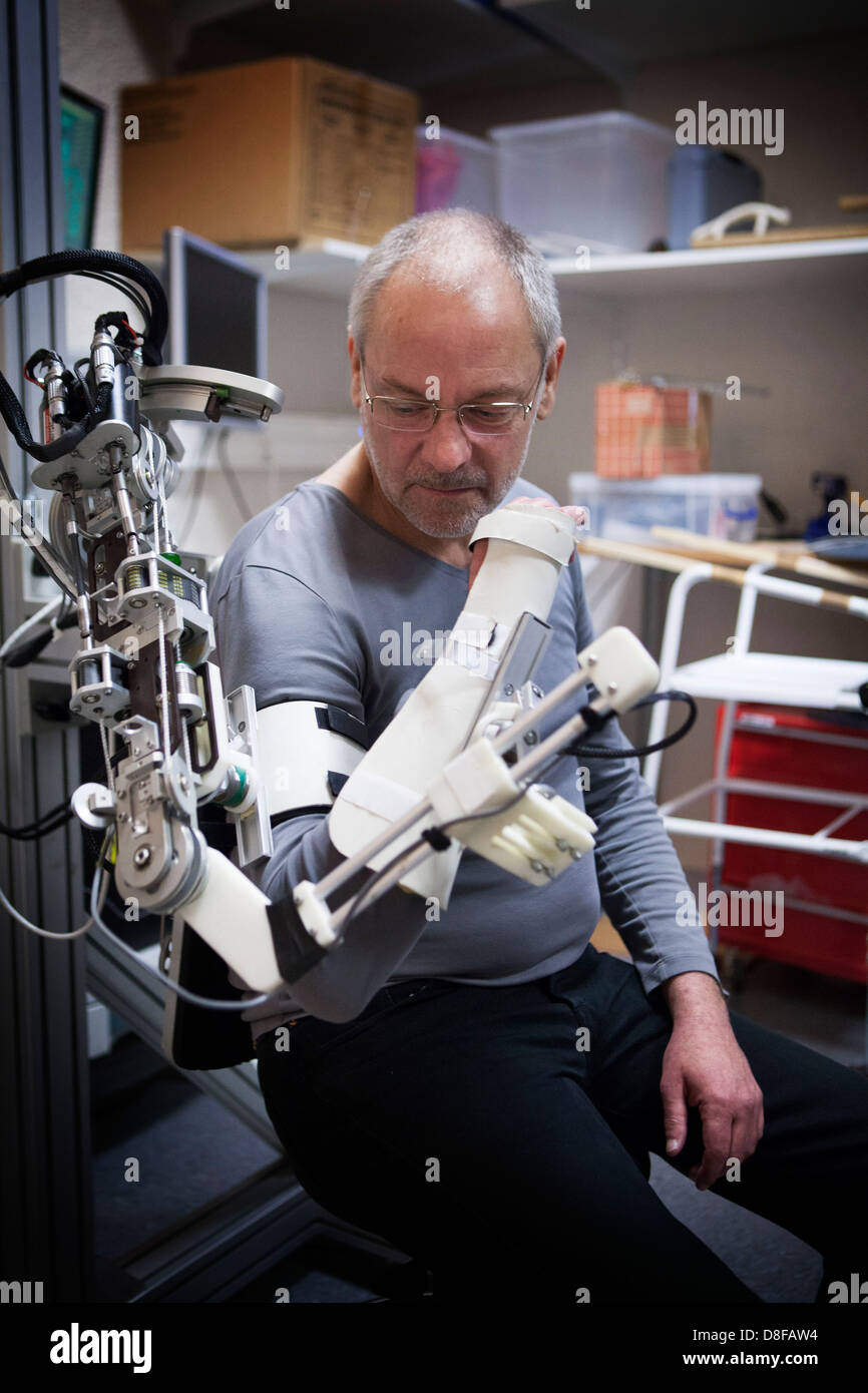 Citizen robotics hi-res stock photography and images - Alamy