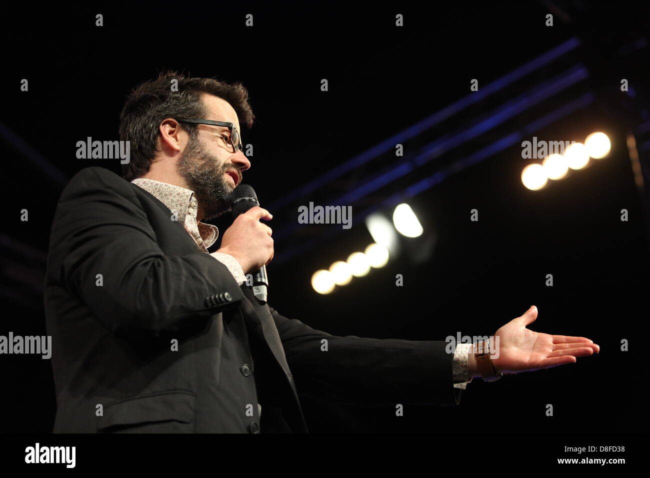 Marcus brigstocke comedian hi-res stock photography and images - Alamy