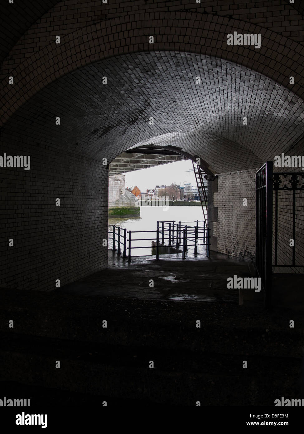 Old mortuary known as 'Dead Man's Hole' underneath Tower Bridge, London ...