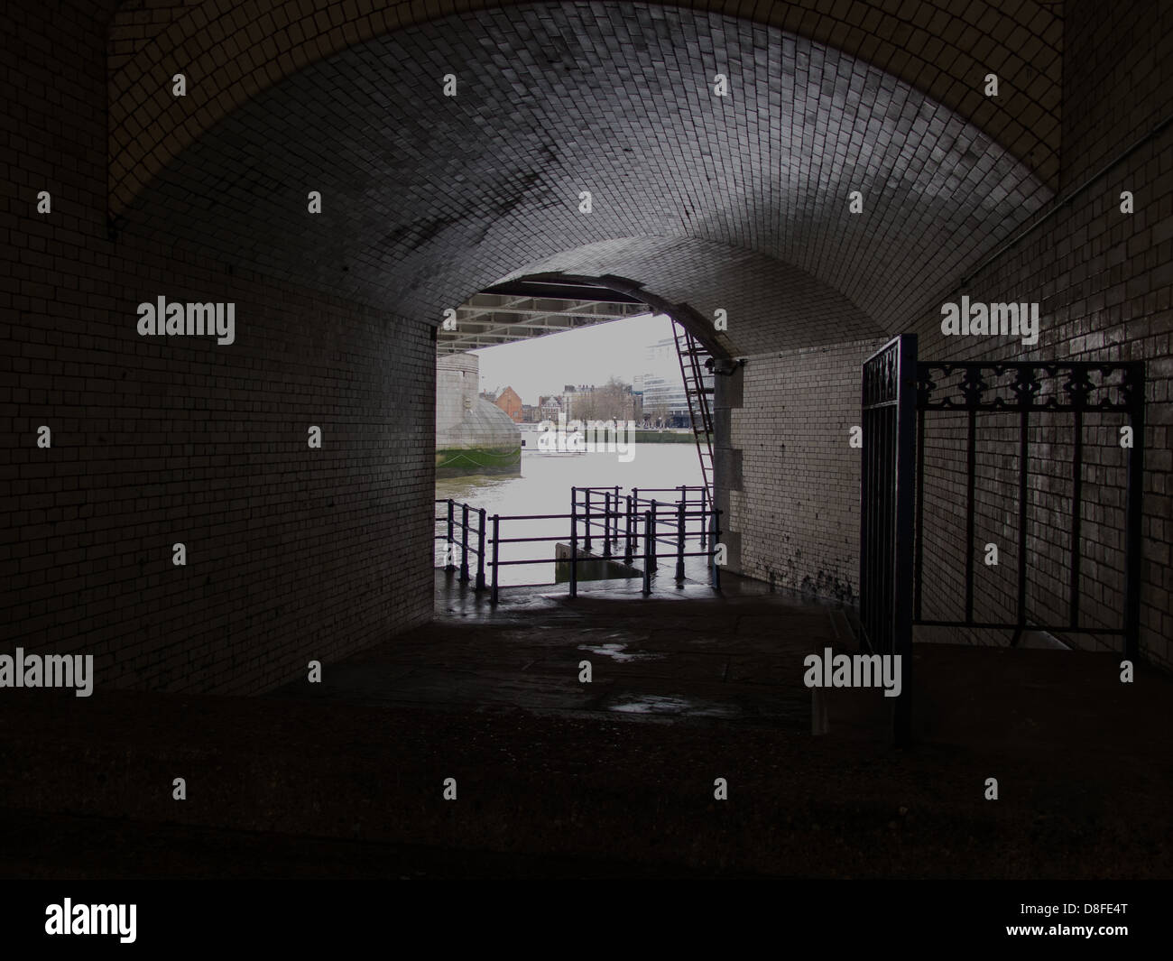 Old mortuary known as 'Dead Man's Hole' underneath Tower Bridge, London ...