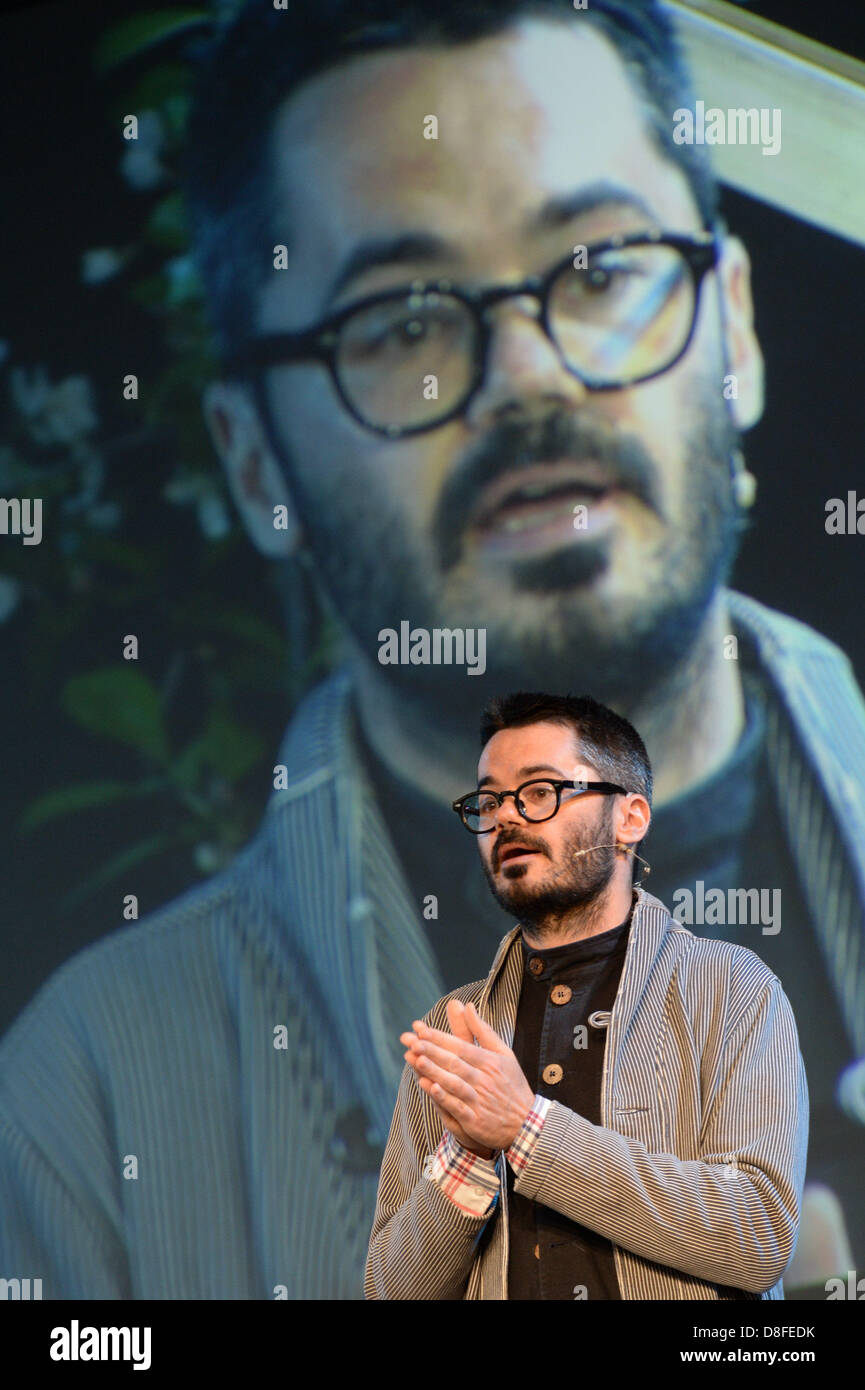 Powys, Wales, UK. 28th May 2013. Shakespearian expert DANIEL SWIFT at ...