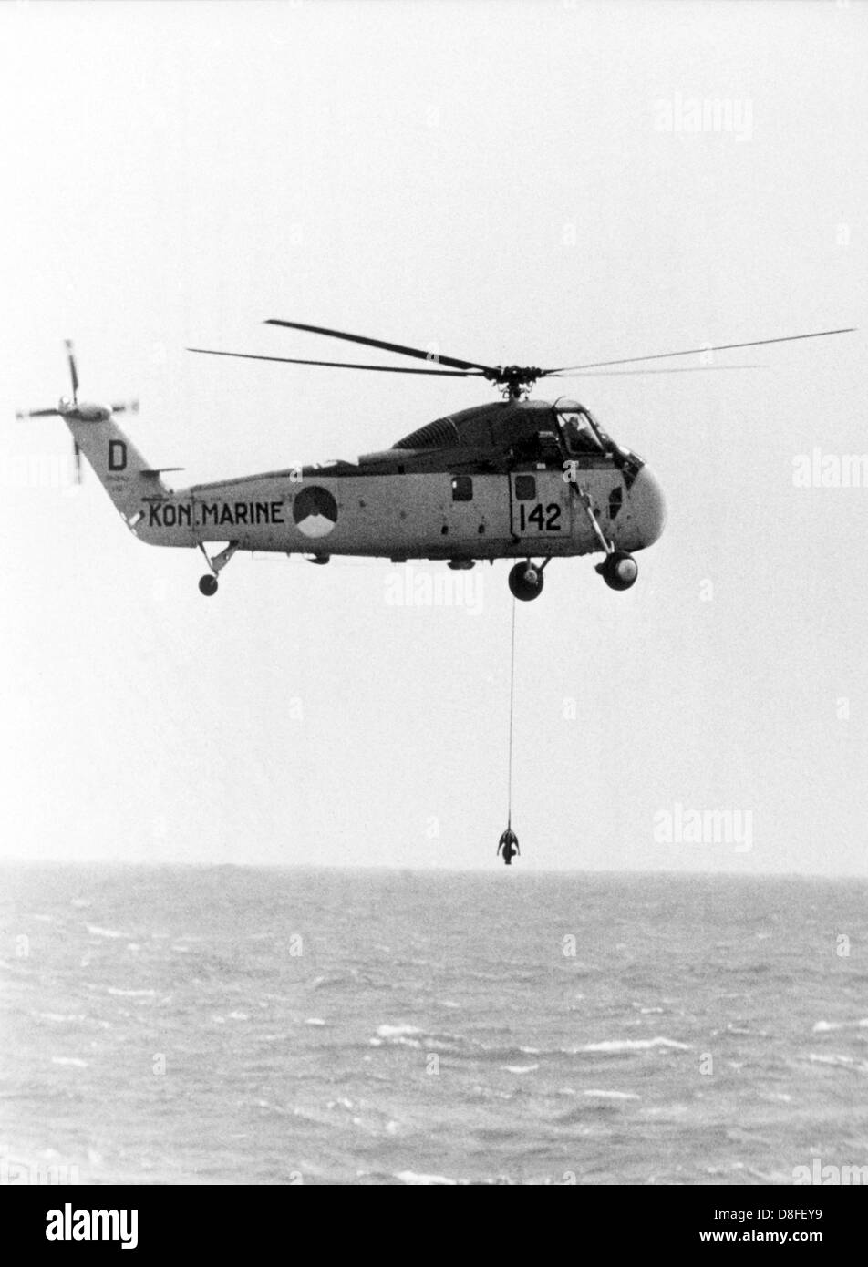 Nato troops in training Black and White Stock Photos & Images - Alamy