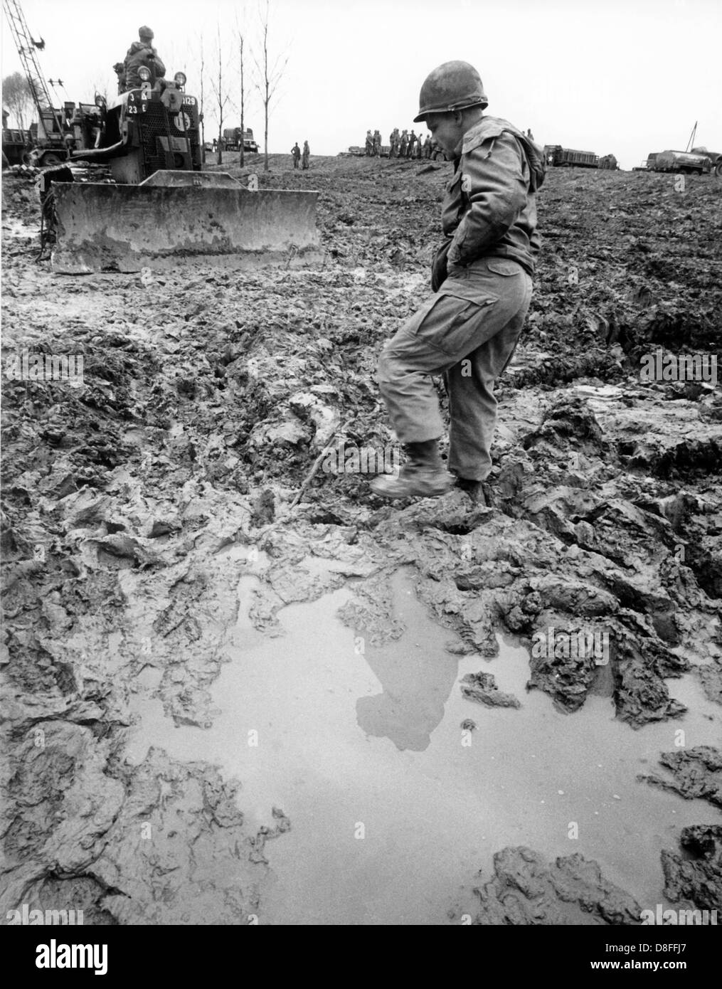 Full length mud Black and White Stock Photos & Images - Alamy