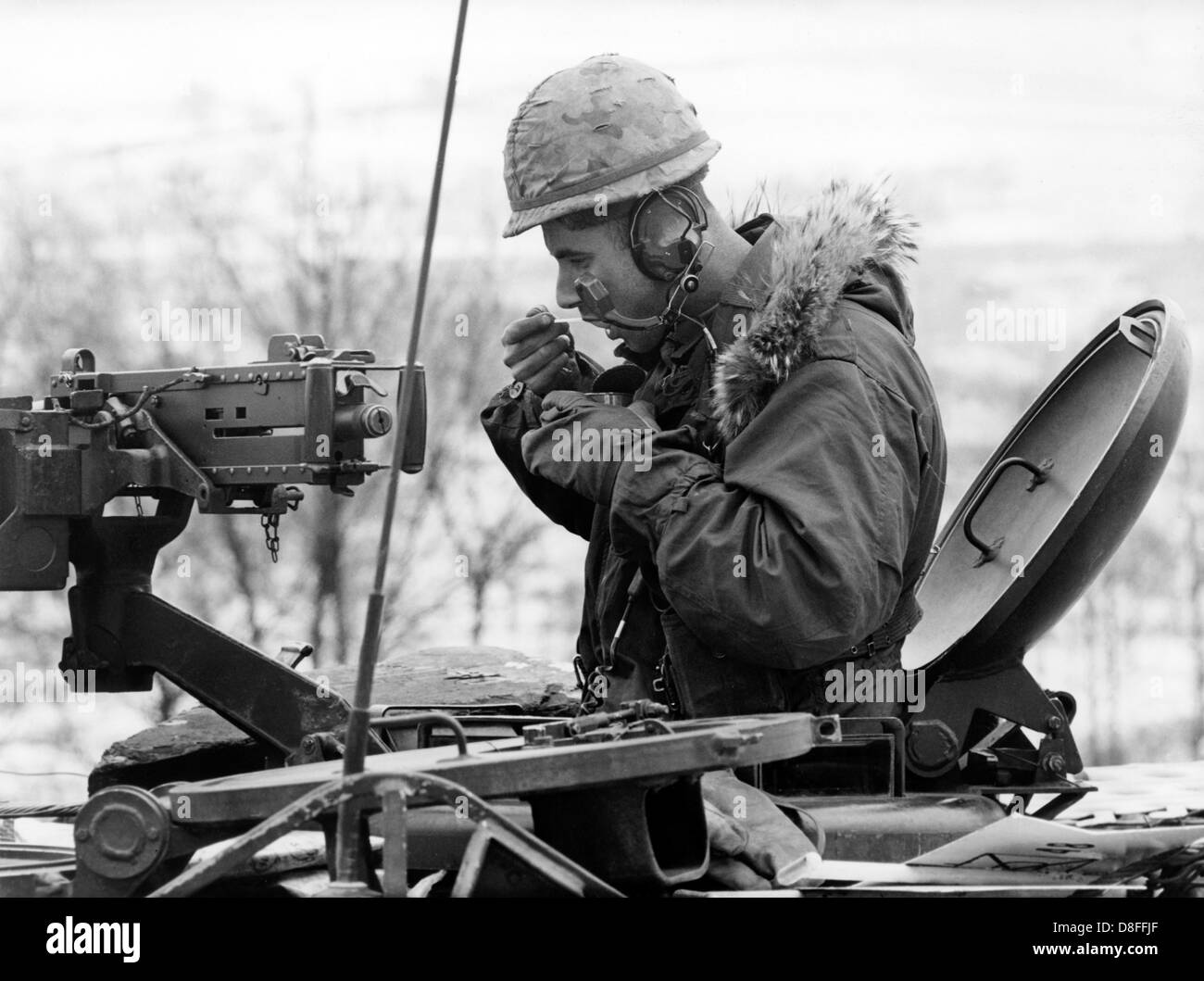 German soldiers eating hi-res stock photography and images - Alamy