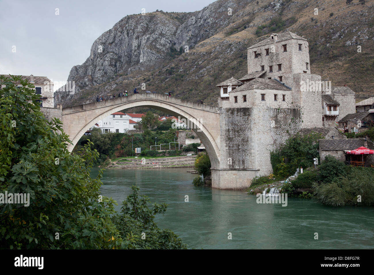 The recently rebuilt Old Bridge in Mostar, Bosnia Stock Photo - Alamy
