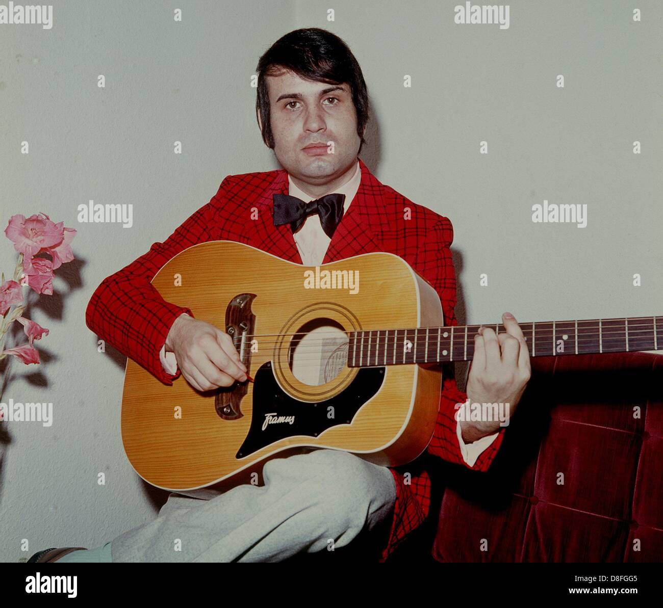 German singer Drafi Deutscher with his guitar, photographed in 1969 in ...