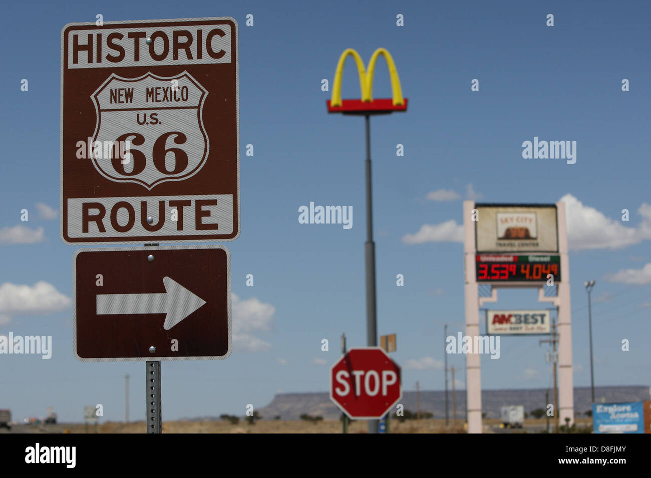 Route 66 sign Stock Photo - Alamy