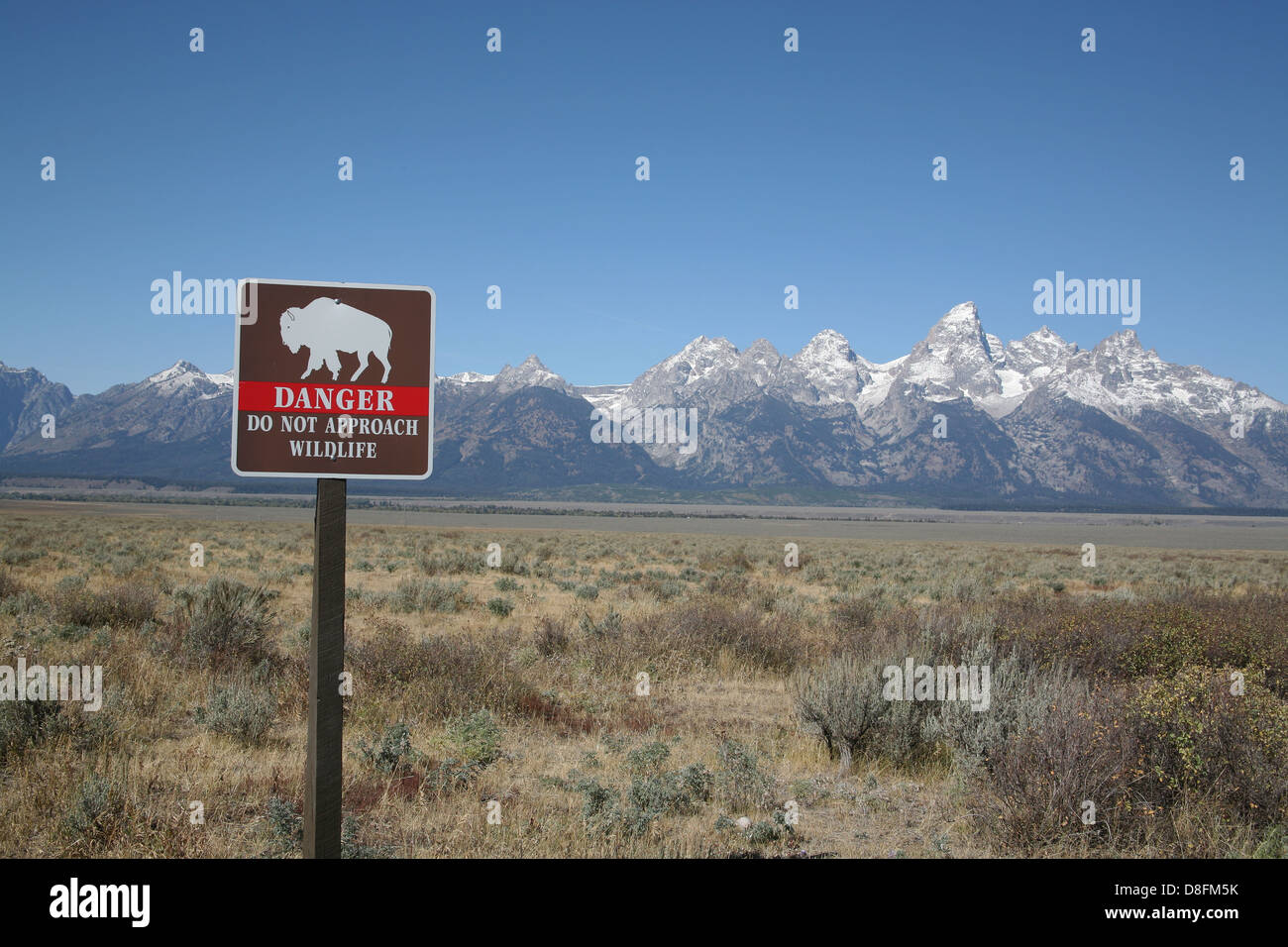 Bison danger sign hi-res stock photography and images - Alamy