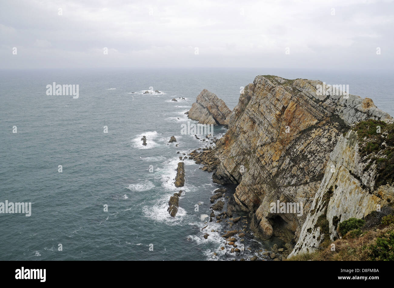 Daytime cliff views hi-res stock photography and images - Alamy