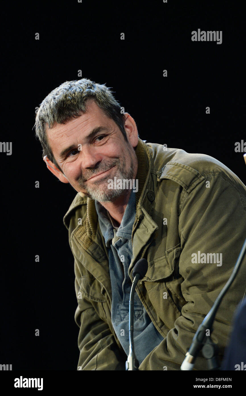 Paul conroy hi-res stock photography and images - Alamy