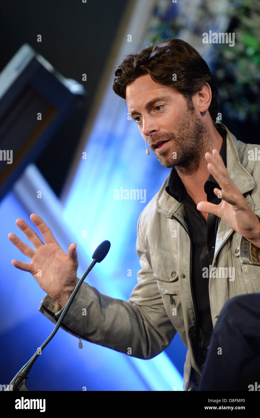 David blakely hi-res stock photography and images - Alamy